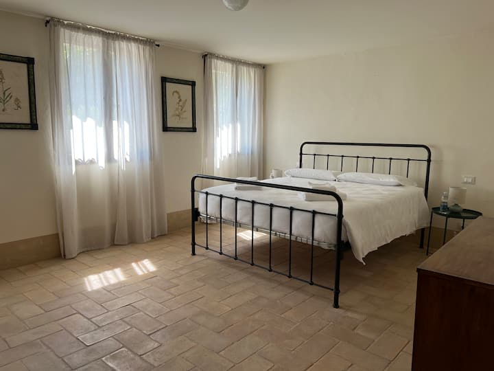 Dimora Di Campagna Con Giardino - Fontanelle