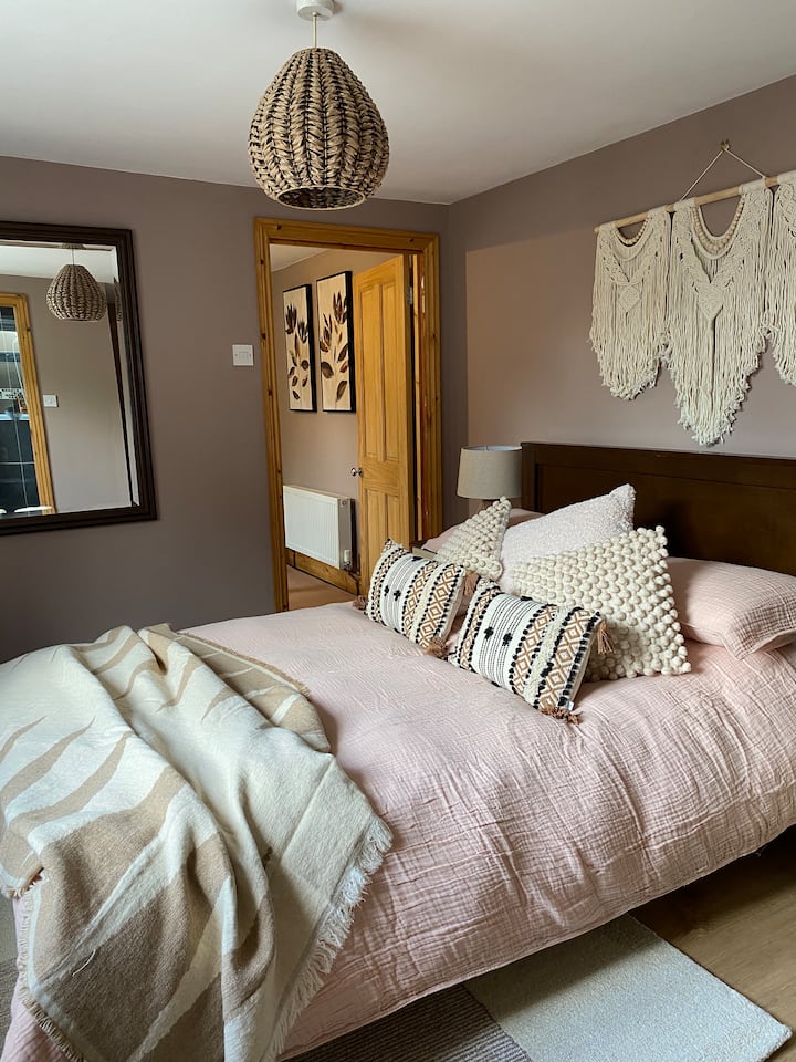 Studio Twelve - Brecon