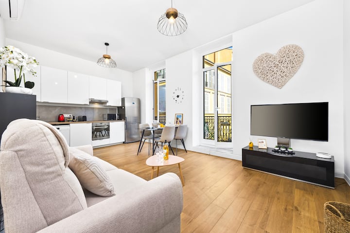 Agréable 2 Pièces Coeur De Menton Bord De Mer 50 M - Mentone