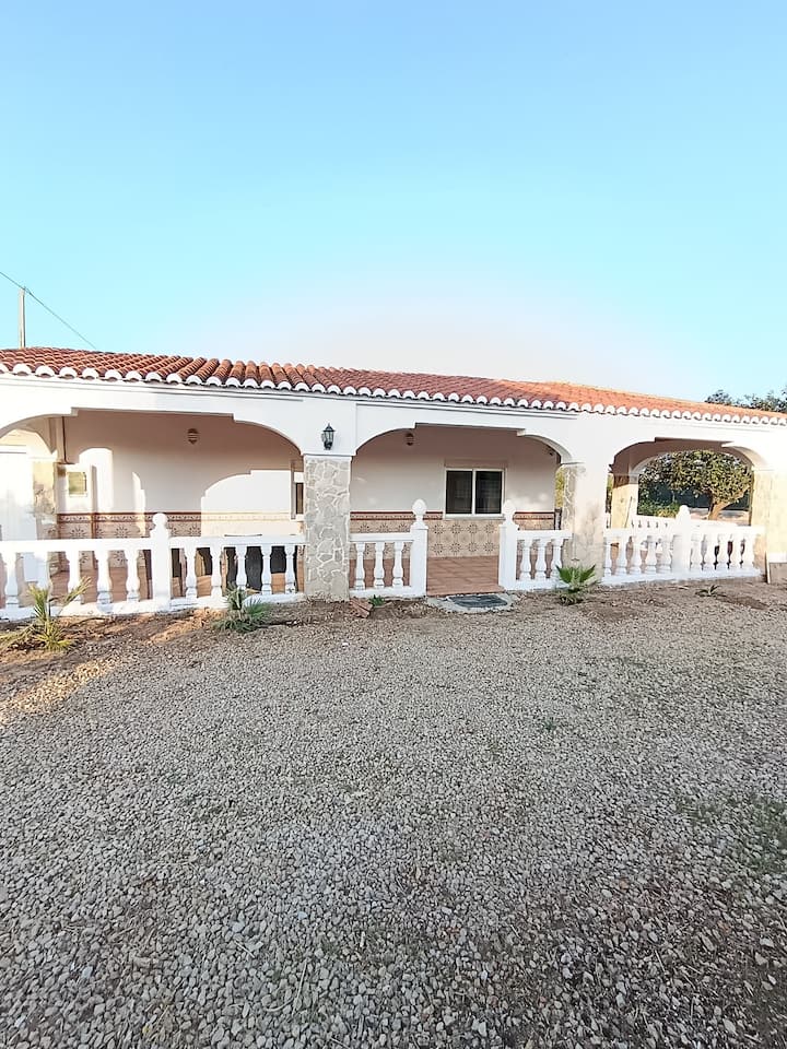 Casa De Campo Con Piscina Y Cerca Del Mar - Sueca