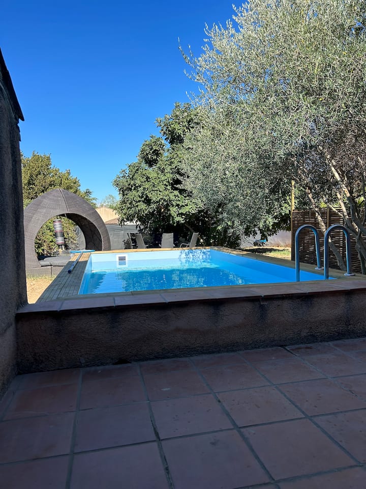 14 Couchage 2 Piscine Jacuzzi Tennis Terrain Boule - Cadenet