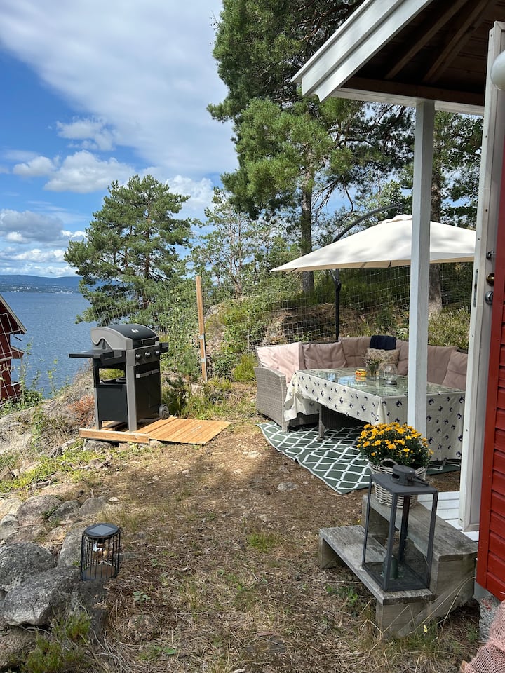 Sjarmerende Gjestehus Med Utsikt Og Badeplass - Norway