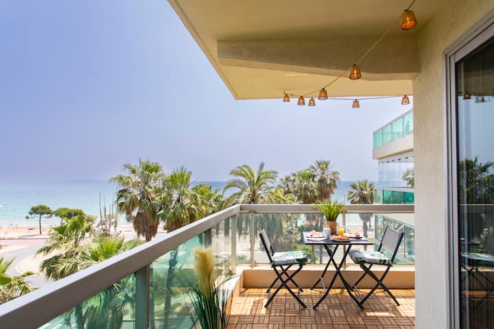 Studio Face à La Mer - Wifi/ Clim/ Terrasse - Cannes