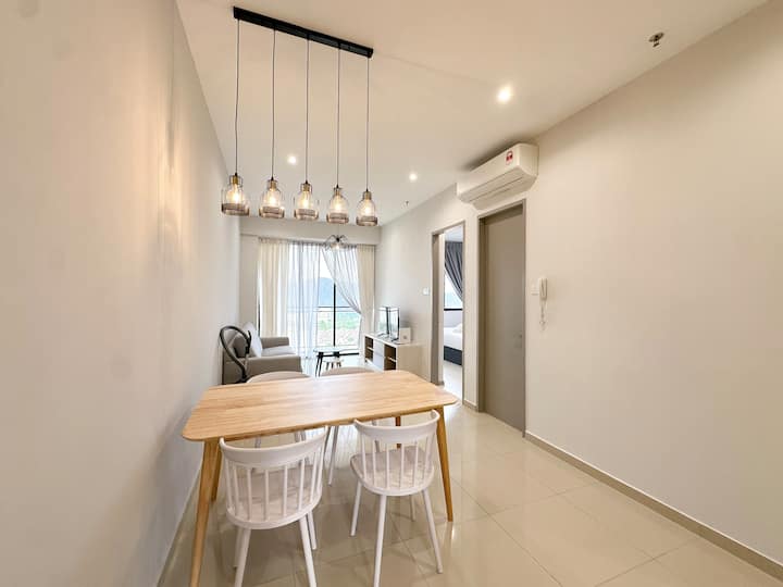 Iconic Regency 1br Seaview + Balcony - Bayan Lepas
