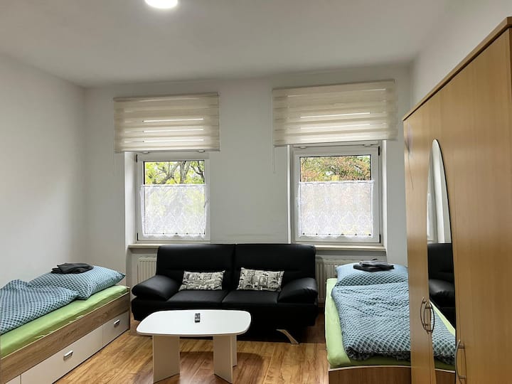 Kleine Gemütliche Wohnung Pfortnerstraße - Gera