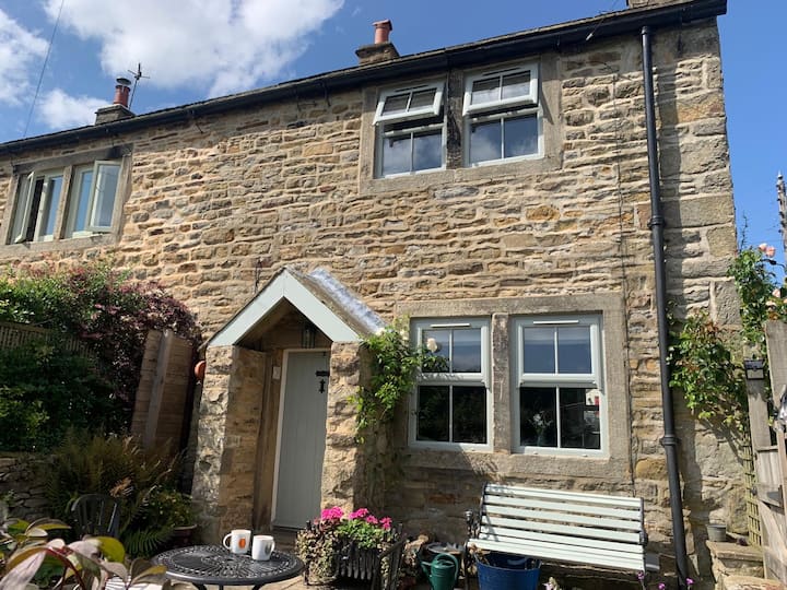Cosy Country Cottage - Skipton