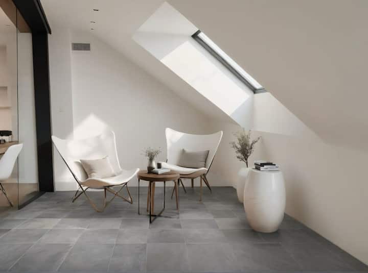 Modern U. Hell, Stylische Möbel - Markdorf