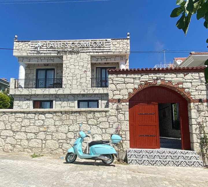 Talles Comfort Otel Alaçatı - Alaçatı