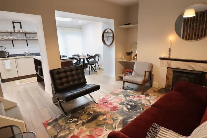 Town Centre Terrace Town House. - Killarney