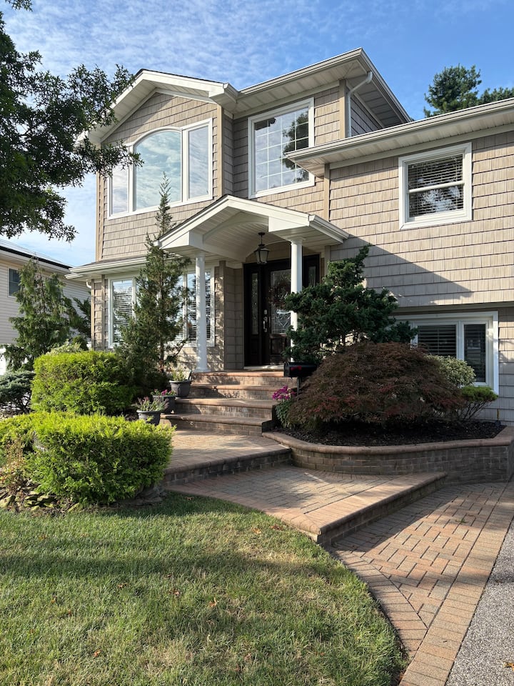 Seaford Retreat - Near Ryder Cup - Freeport, NY