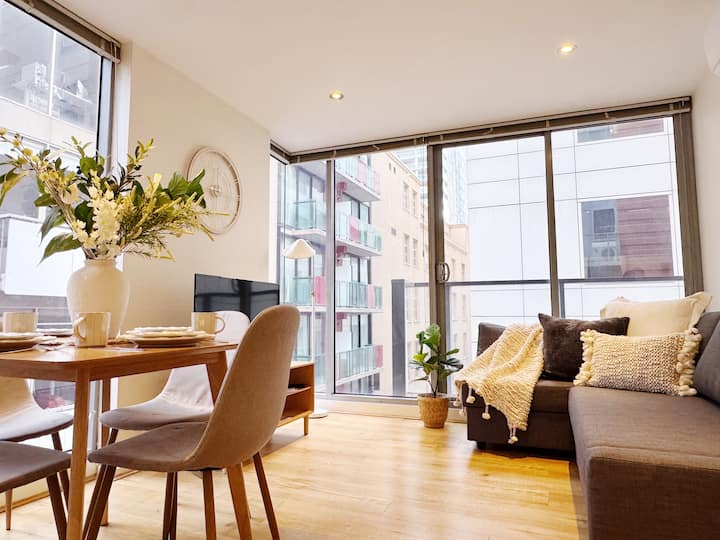Innercbd•familyapt•freeparking&tram•sauna•pool•gym - Rod Laver Arena