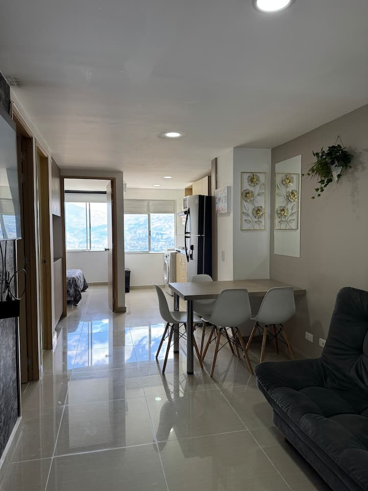 Moderno Apartamento Loreto Piso 28 Aire A/c - Medellín