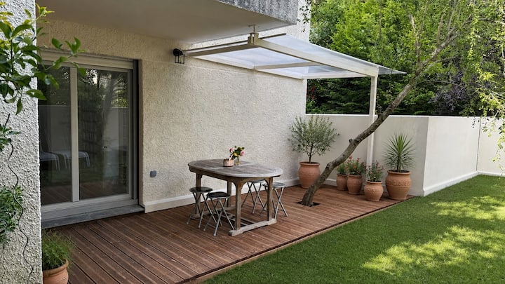 Appartement Avec Jardin Et Ascenseur - Poissy