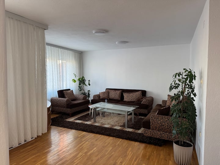 Central Cozy Suite Escape - Kosovo