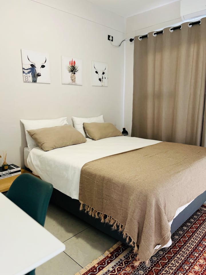 Ekuku Snug - Namibia