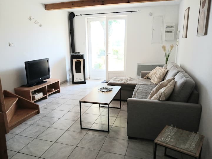 Maison Cozy Dans Corps De Ferme - Bram