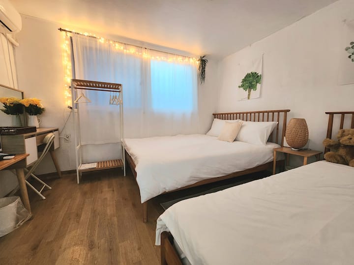 고척스카이돔 개봉역세권 아이파크몰 영등포백화점 
고대구로병원
홍대명동전철20~35분 - Seoul