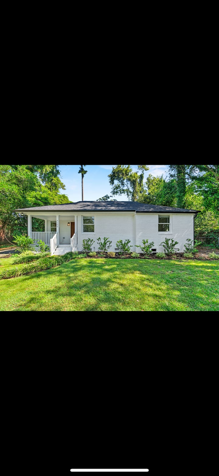 Beecliff Game Day & Getaway - Columbia, SC