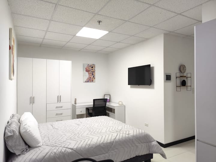 Nuevo Studio La Carolina - Quito (Ecuador)