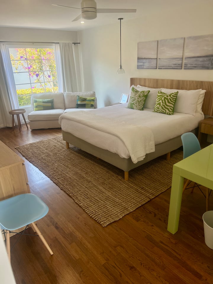 Barefoot Beach Studio - Montecito, CA