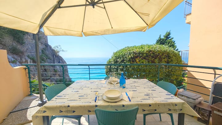 Hostdomus-dream Suite- On The Sea - Finale Ligure