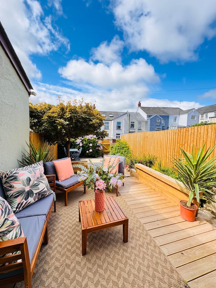 Spacious House-blaenavon-sleeps 6-brecon Beacons - Abergavenny