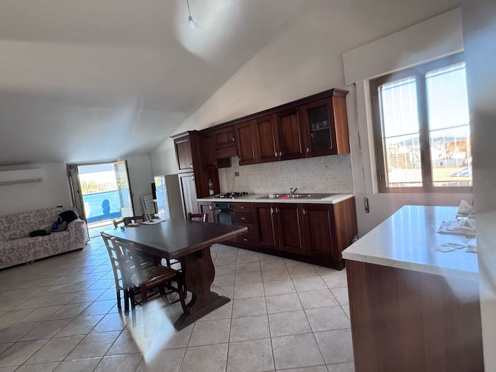 Centrale_6 Posti_balcone Panoramico_spiagge Vicine - Bari Sardo