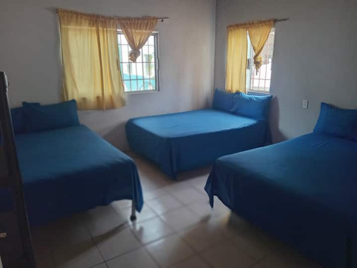 Casa Vocacional En La Playa - Los Ayala