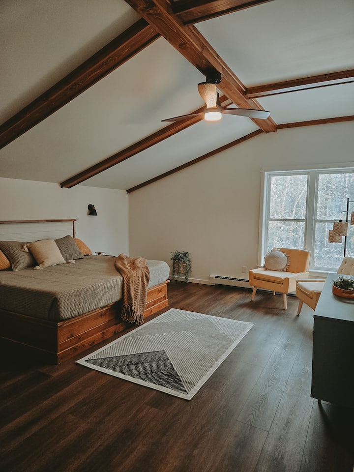 Tranquil Northwoods Escape - Rhinelander, WI