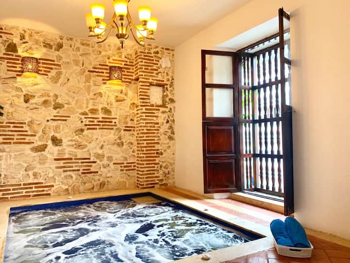 Jacuzzi Privado + Rooftop Casa Colonial San Diego - Cartagena, Colombia