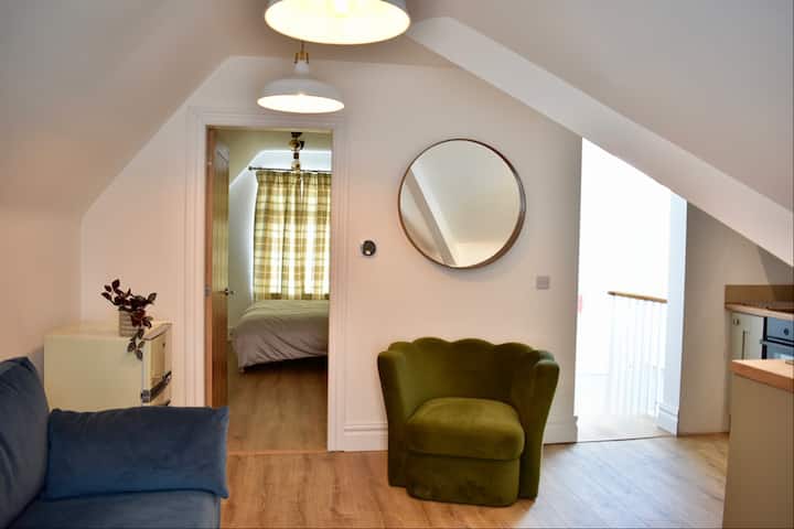 Stylish Modern Flat In Doncaster Centre - Doncaster