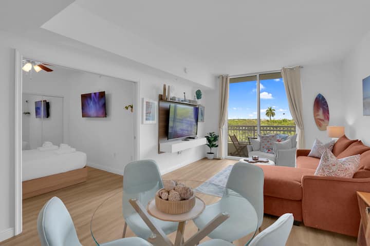 1 Br 2bed Lakeview Rooftop Pool - Boynton Beach, FL