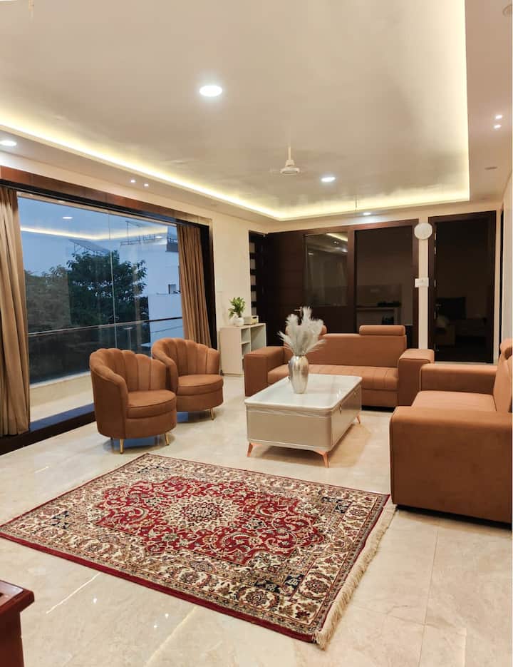 Ramya Stays Gomtinagar - Lucknow