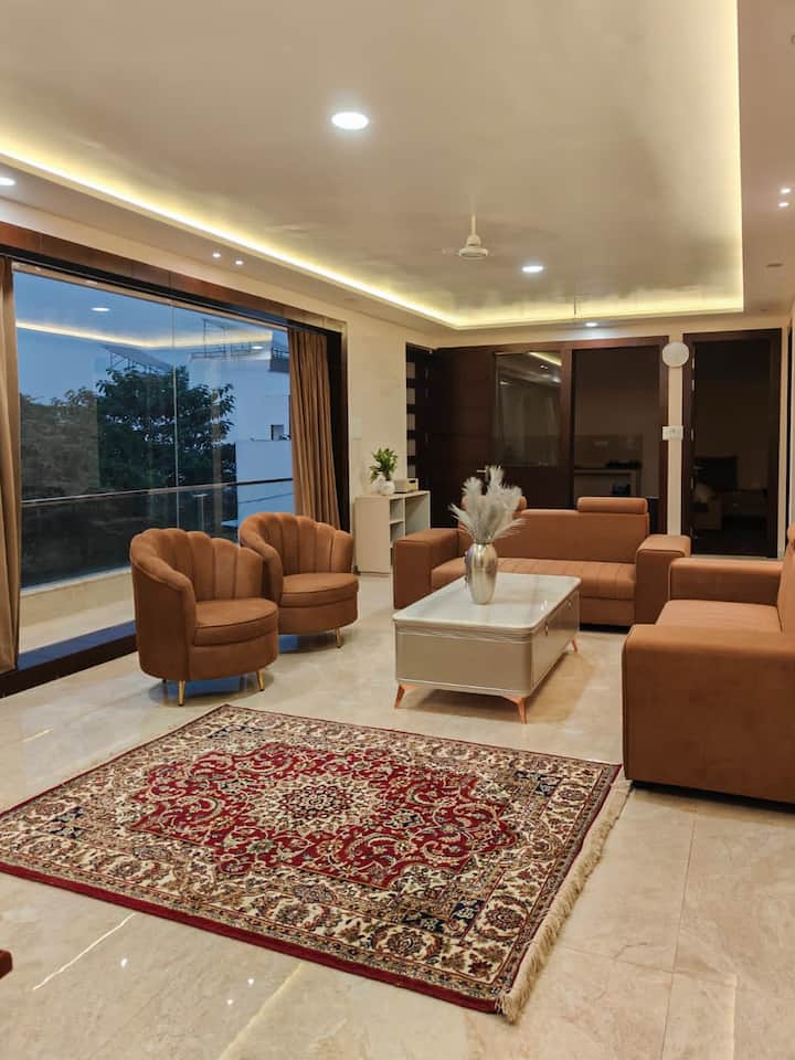 Ramya Stays Gomtinagar - Lucknow