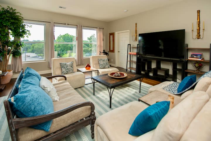 Ph By Uchicago & Downtown 3kng/2bath/gym/office - Chicago