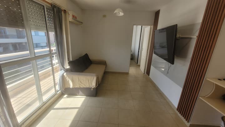 Departamento De 1 Dormitorio Con Balcón Al Frente - Rosario