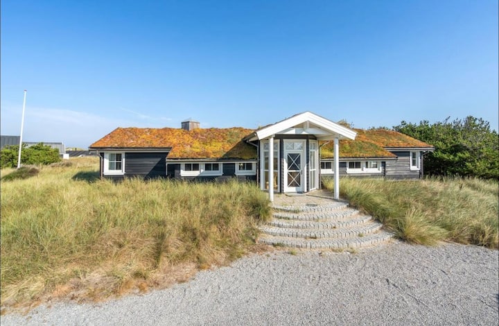Spacious Home W/ Spa – 200m From The Beach - Skagen
