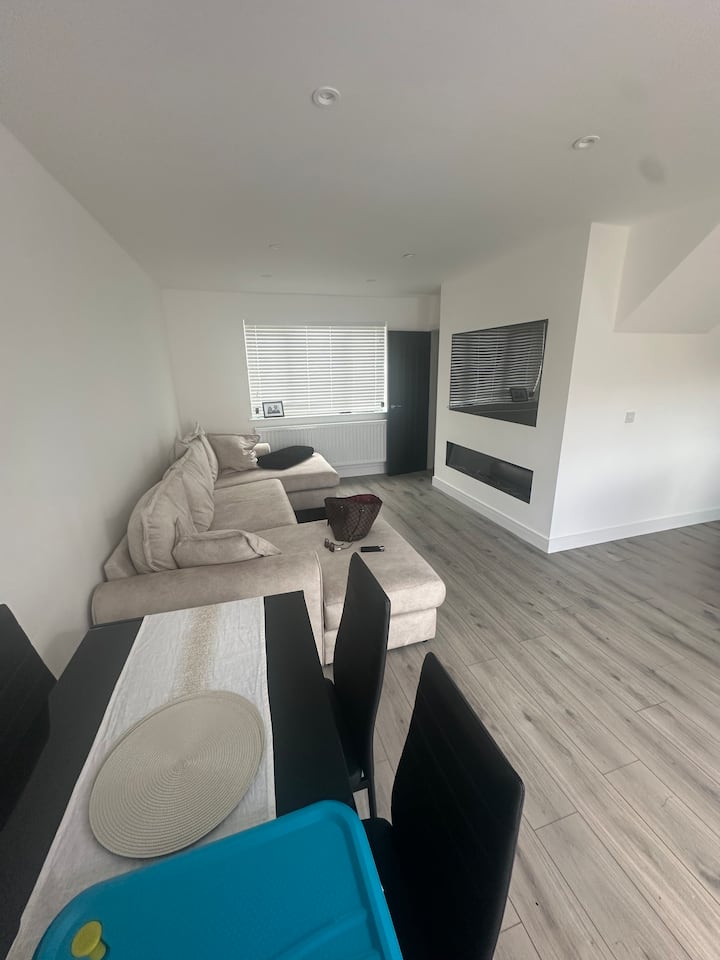 Lovely Refurbished 3 Bed House - Lyndhurst, UK