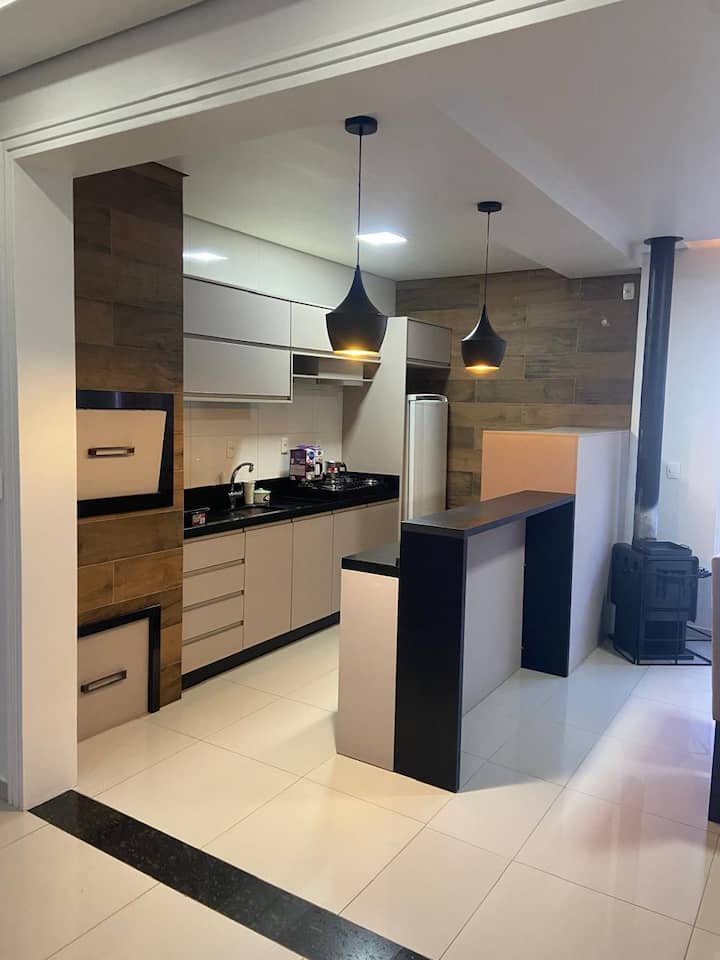 Apto Aconchegante No Centro! - Vista Alegre