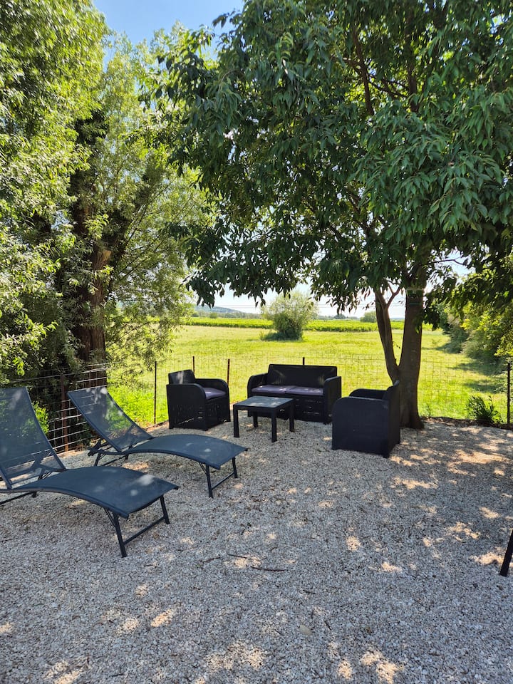 Gîte Au Cœur De La Campagne Et Des Vignes - Visan