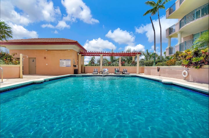 Family Apartment - Sunny Isles Beach, FL