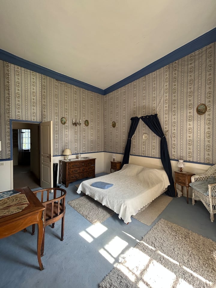 Chambre Au Château - Méru