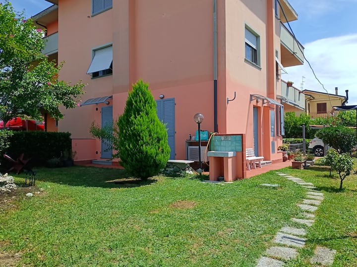 "Anna E Romeo", Il Giardino Vicino Al Mare. - Sarzana