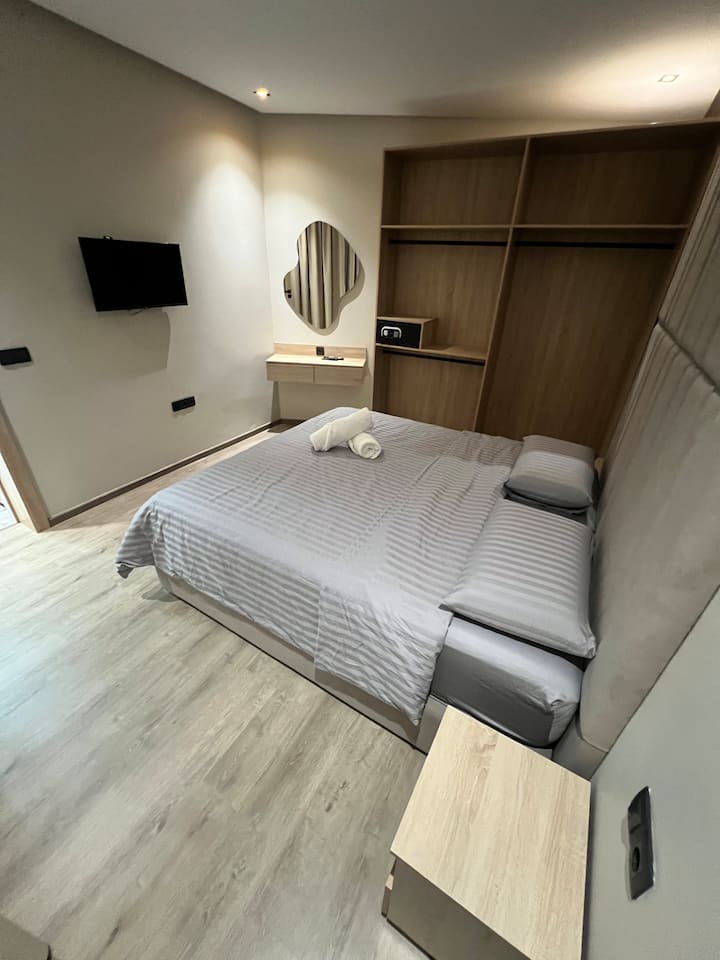 Refugio Urbano Alado De La Playa - Tangier