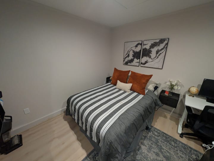 Modern Studio Near Dtsj Min 2 Airport & Sap Center - San Jose, CA