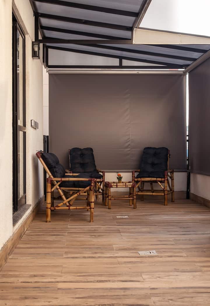 Apto 2 Quartos Com Terraço | 450m Vila Germânica - Blumenau