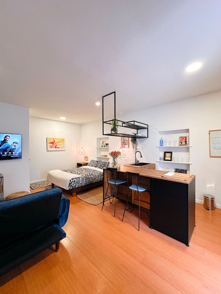 Apartamento. Embajada. Movistar. Corferias - Bogota