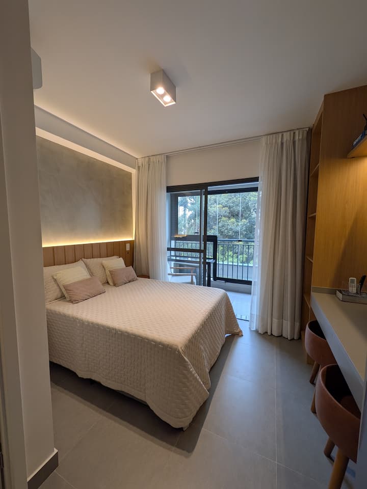 Studio Ao Lado Do Metrô, Av Berrini E Vila Olimpia - São Paulo