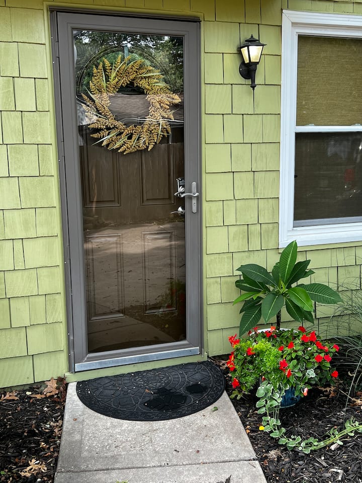 Op Cute And Cozy - Overland Park, Ks - Mission, KS