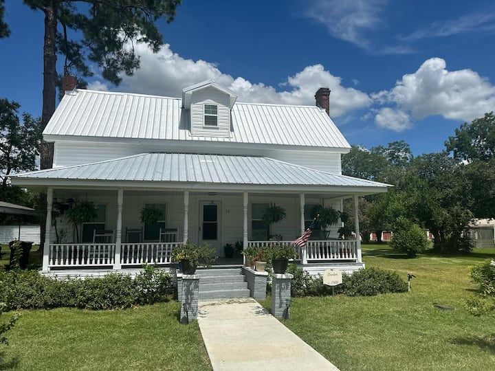 Durden House Suite - Manassas, GA